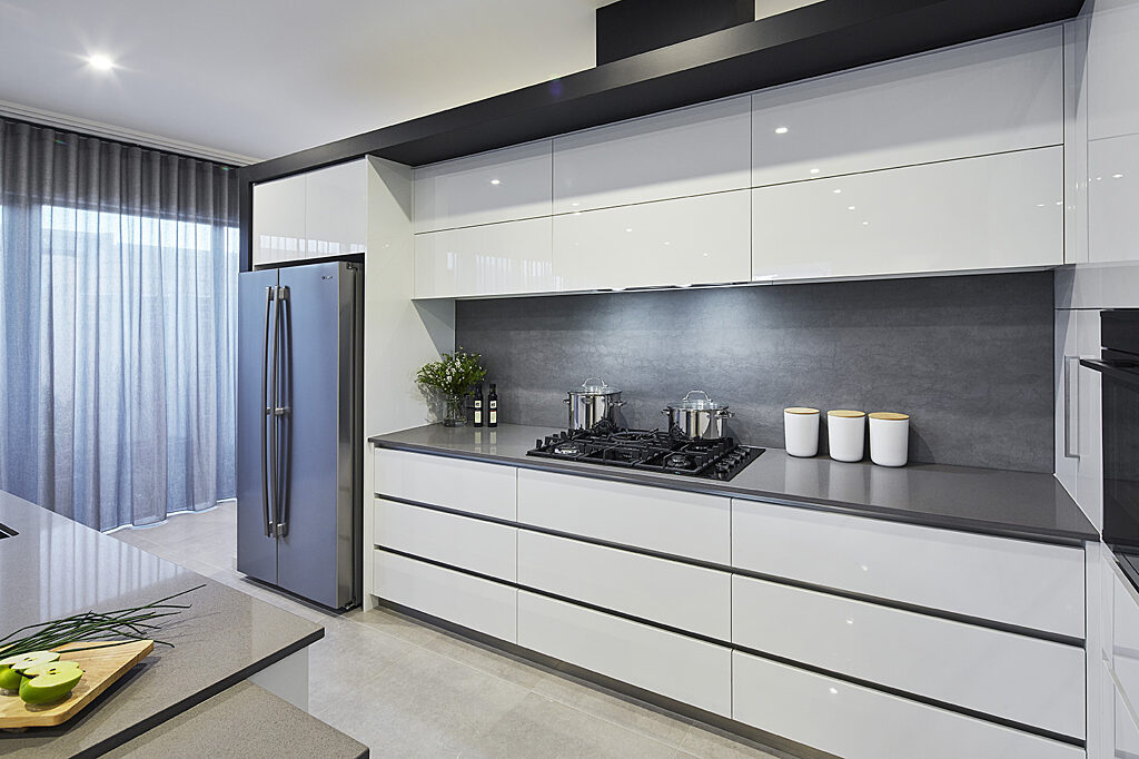 Melrose Platinum - 6 Opulence St, Treeby WA 6164