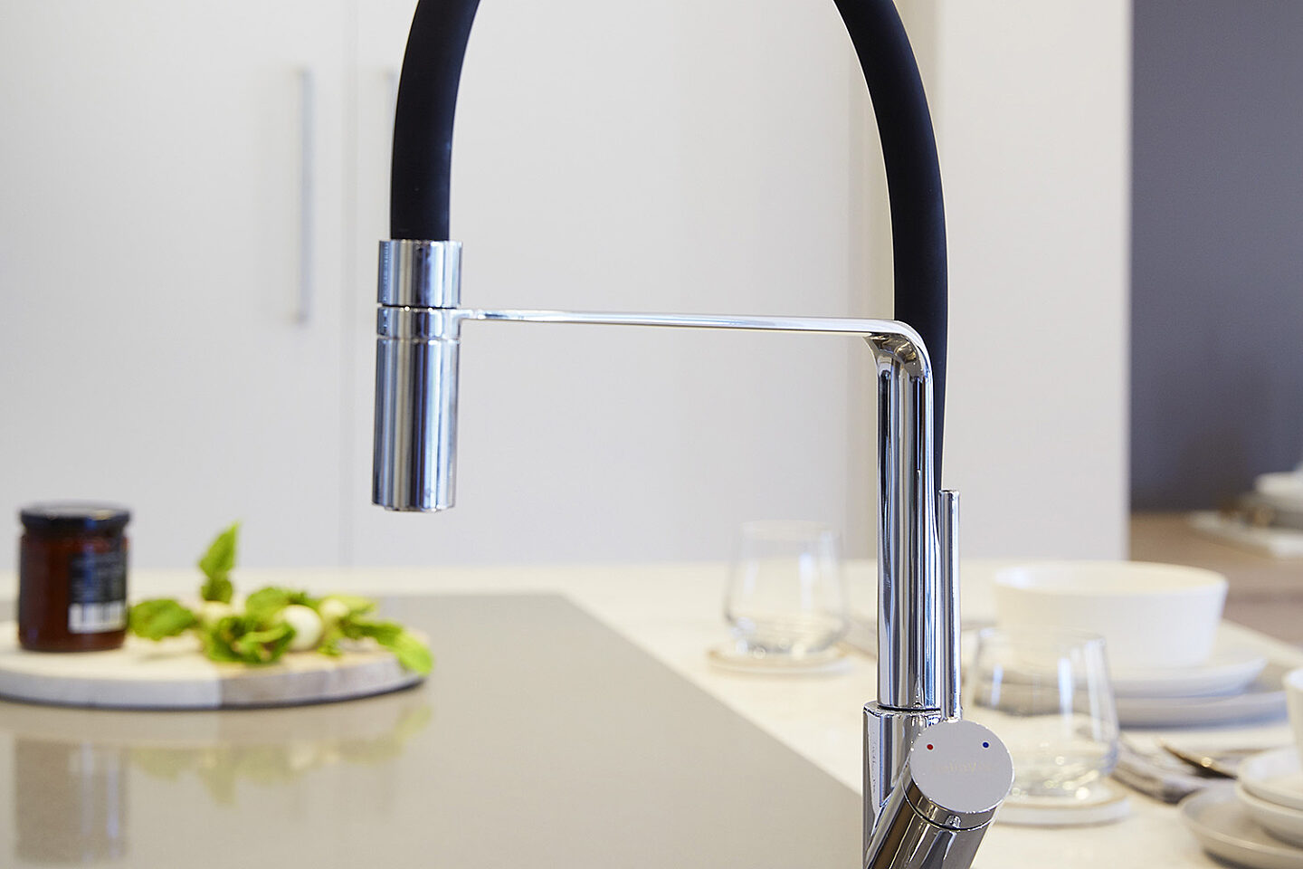 Melrose Platinum - 6 Opulence St, Treeby WA 6164