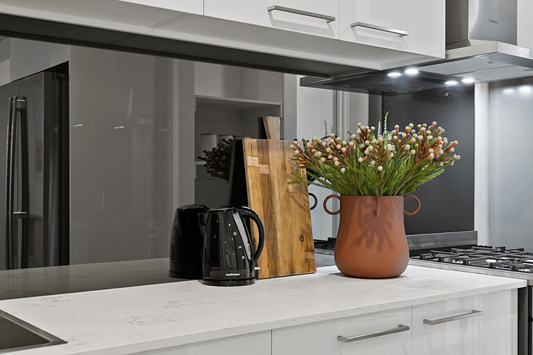 Melrose Platinum - 6 Opulence St, Treeby WA 6164